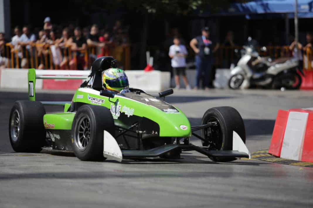 Η Λουξ στο 11ο PICK EKO RACING 100 | Banks.com.gr