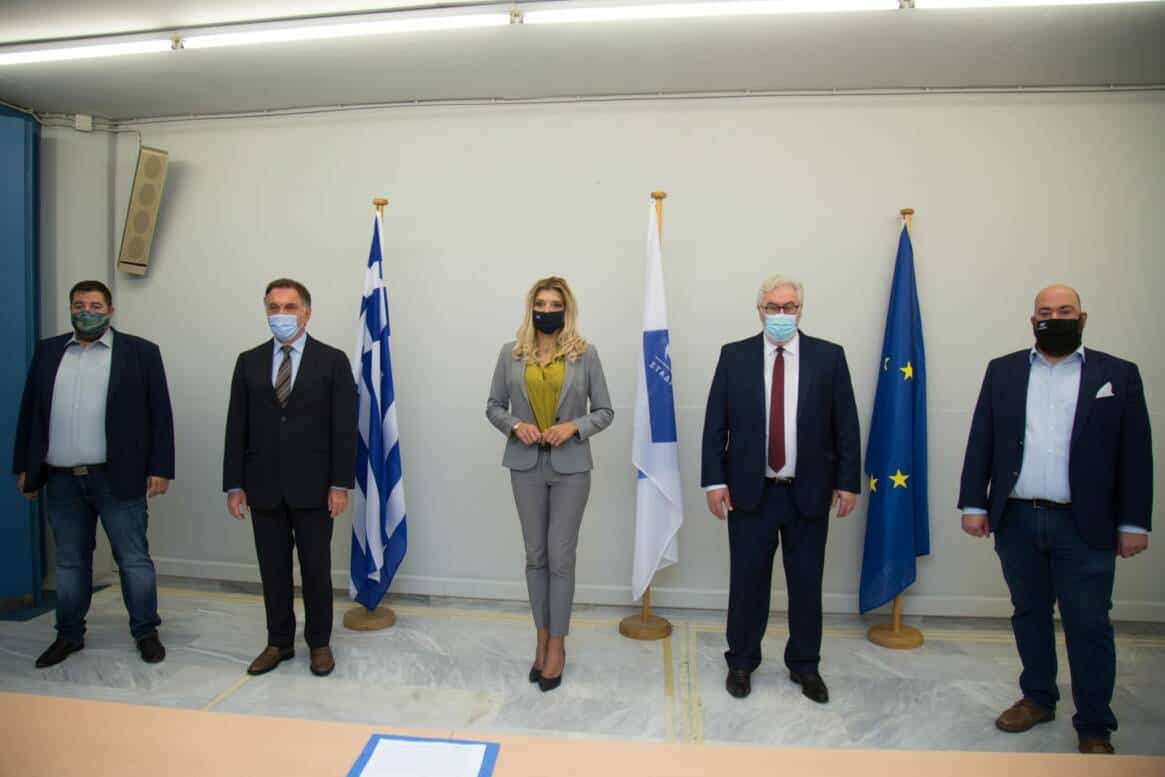 Το ΠΑ.ΠΕΙ. μετακομίζει στο ΣΕΦ! (video) | Banks.com.gr