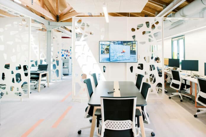 PwC: Επίσημη έναρξη λειτουργίας του PwC Technology & Innovation Hub ...